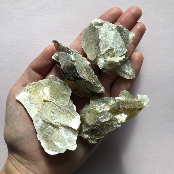 Raw Muscovite "Gold Mica" – Equilibrio Gems